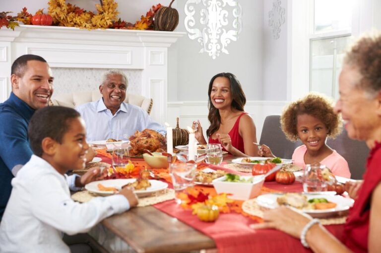Recognizing Subtle Signs of Change in Your Loved Ones This Holiday ...
